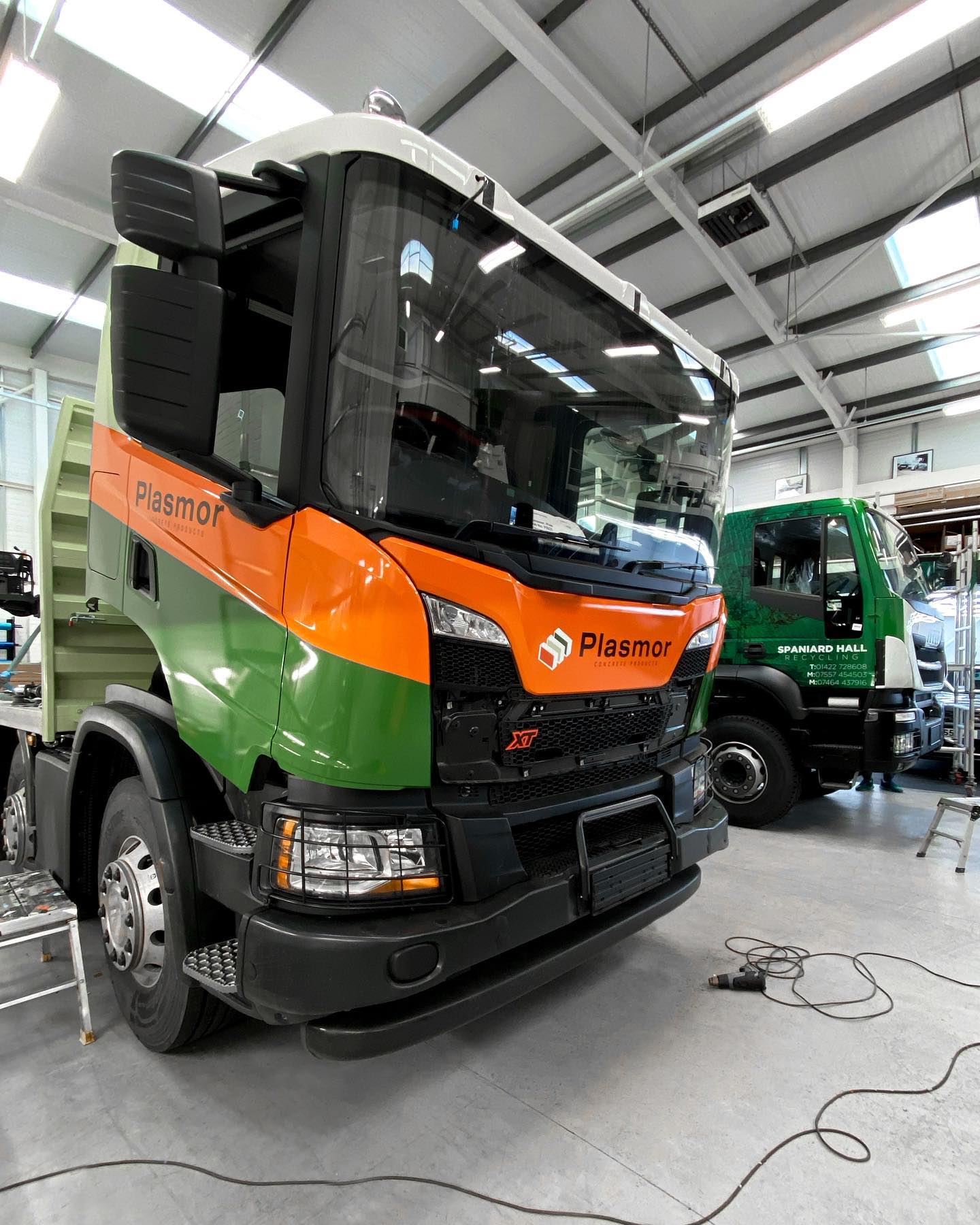 Truck Wrapping - Truck Vinyl Wraps, Decals & Graphics | VWC