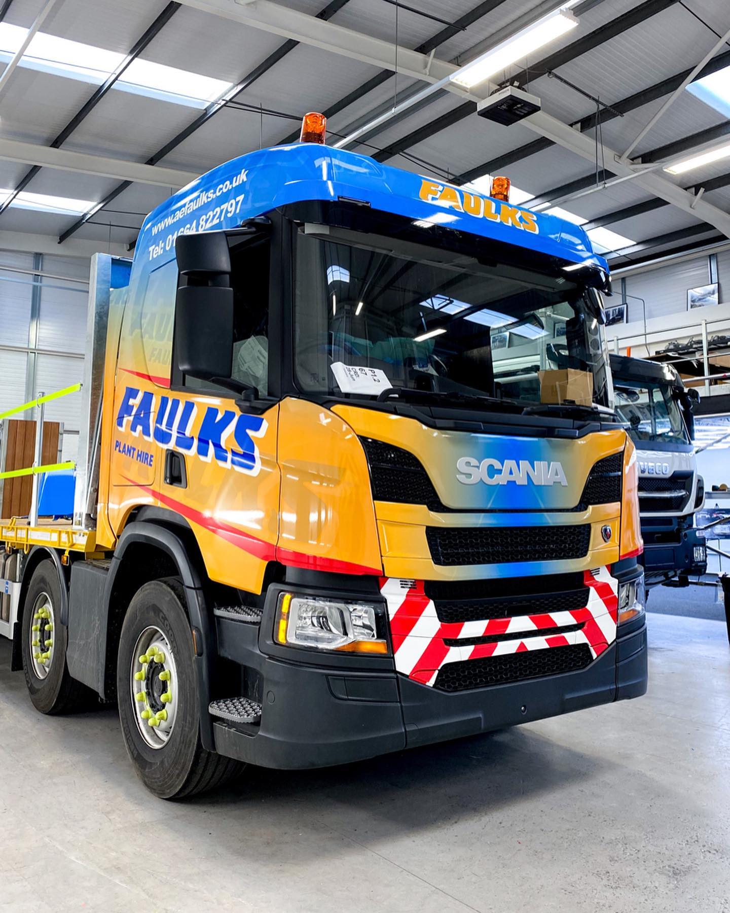 Truck Wrapping - Truck Vinyl Wraps, Decals & Graphics | VWC