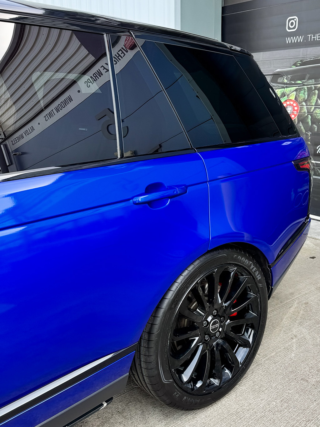 Range Rover - Cosmic Blue - Personal Wrapping Project
