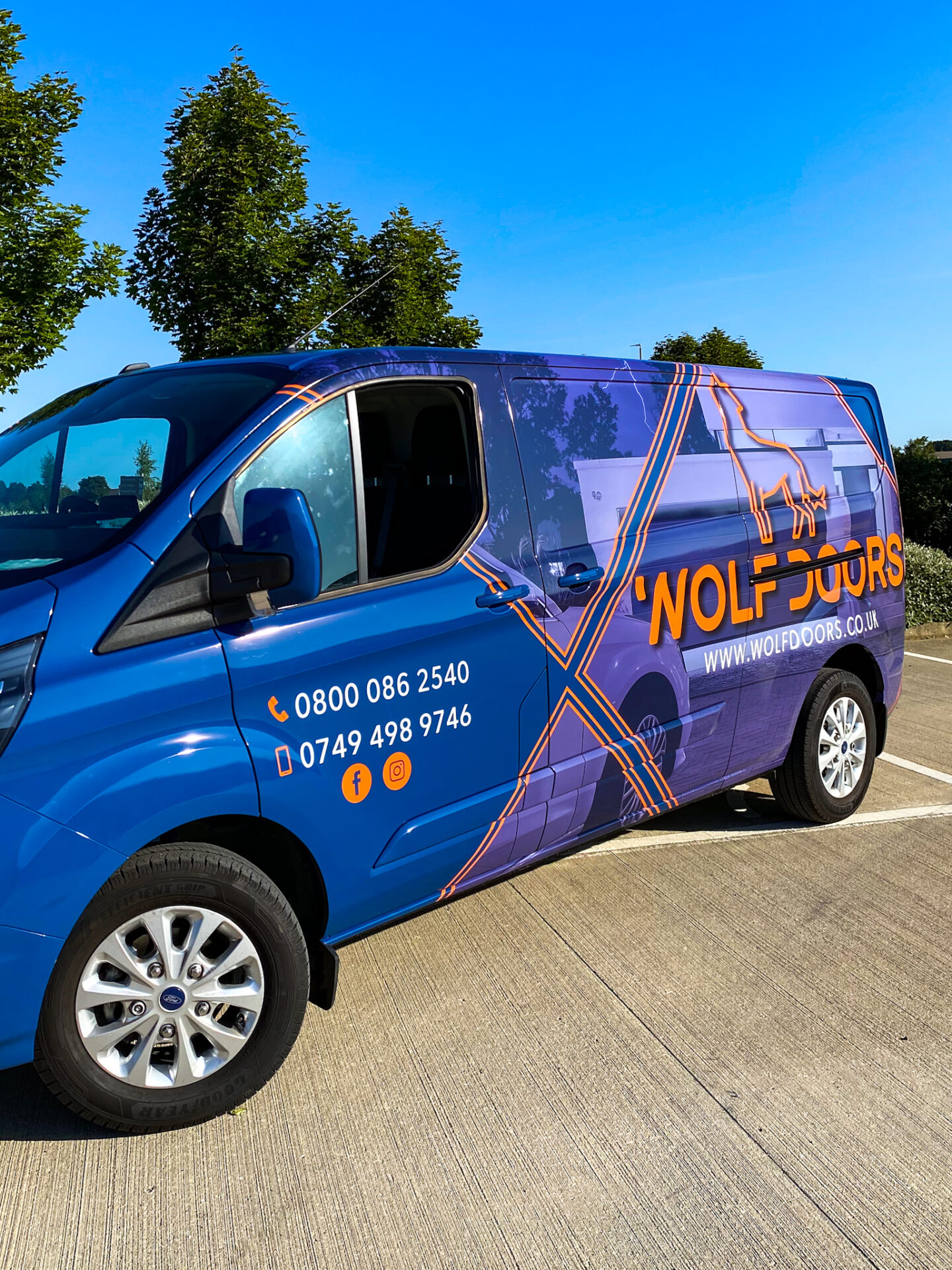 Wolf Doors - Transit Custom - Commercial Project