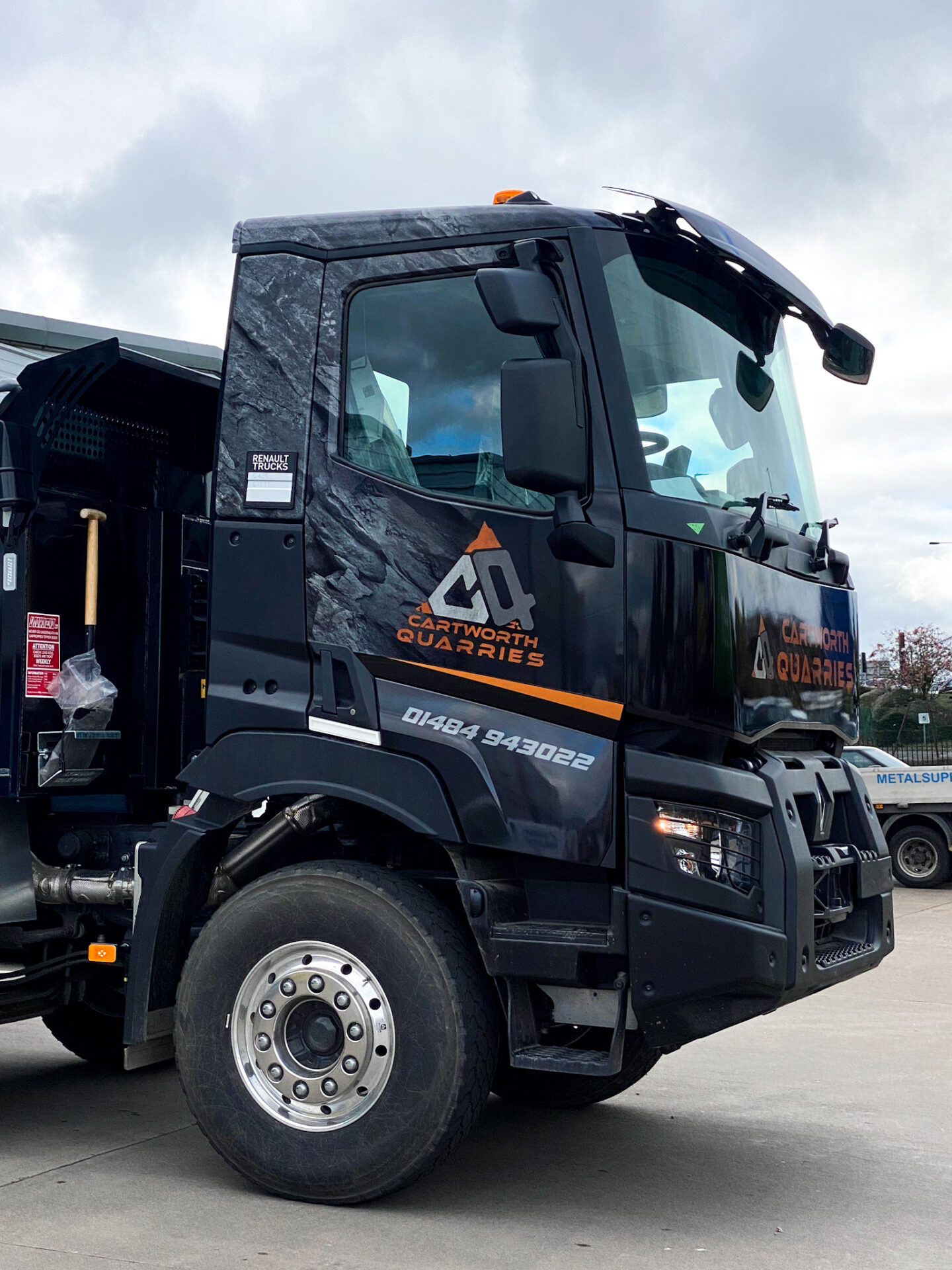 Cartworth Quarries - Renault - Commercial Project