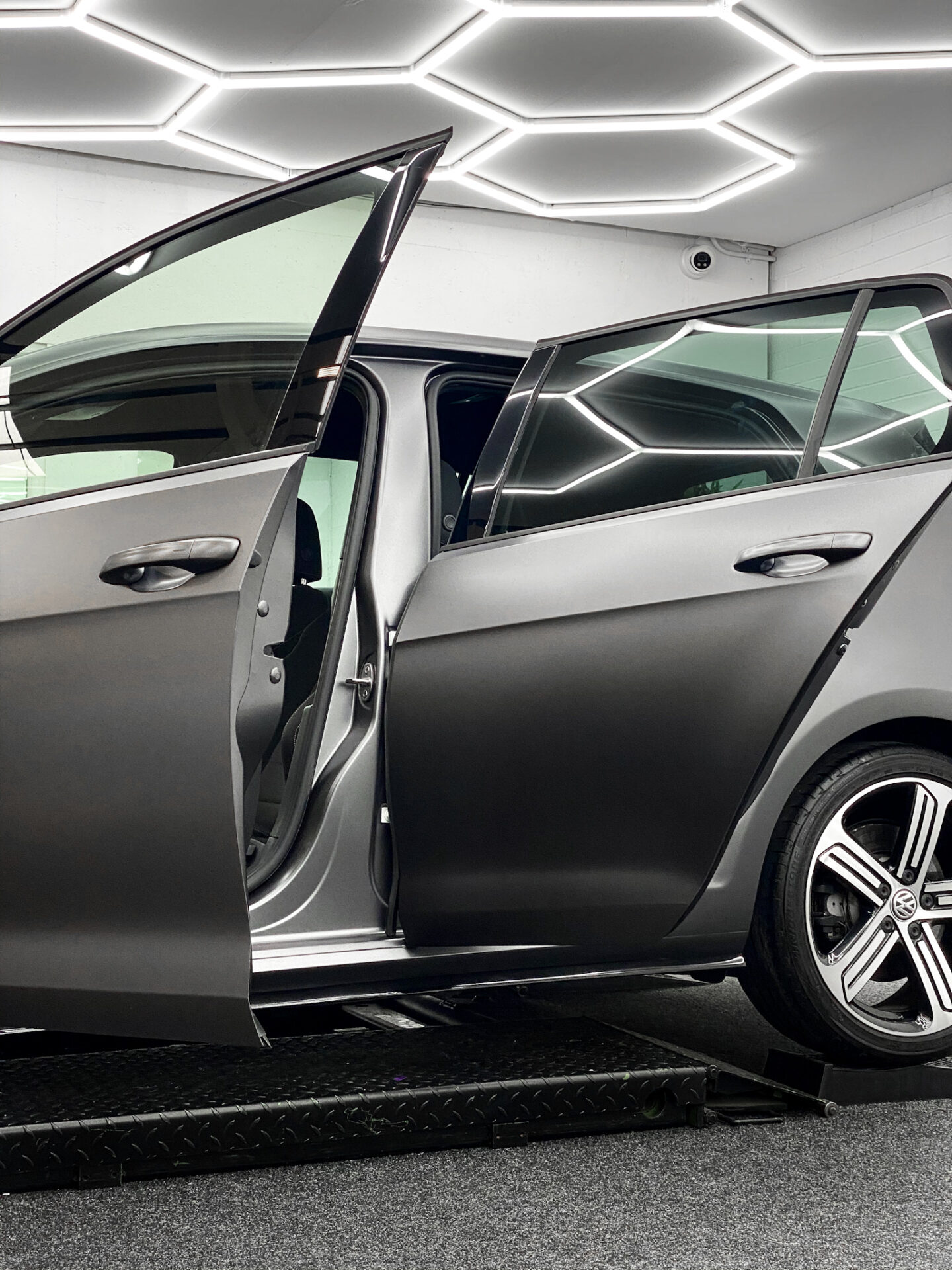 VolkSwagen Golf R - Satin Dark Grey - Personal Wrapping Project