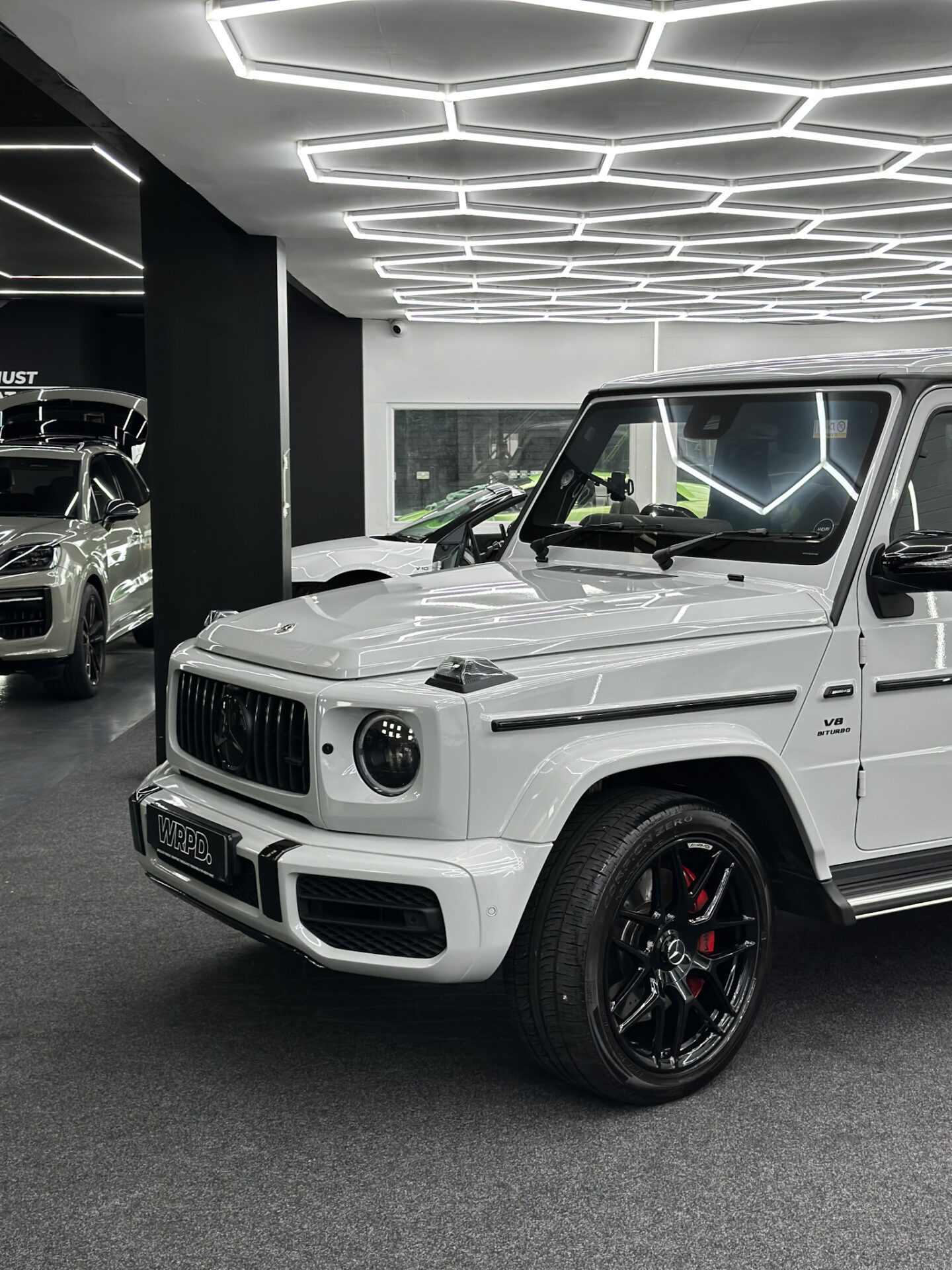 Mercedes-Benz G Wagon - Gloss Light Grey - Personal Wrapping Project