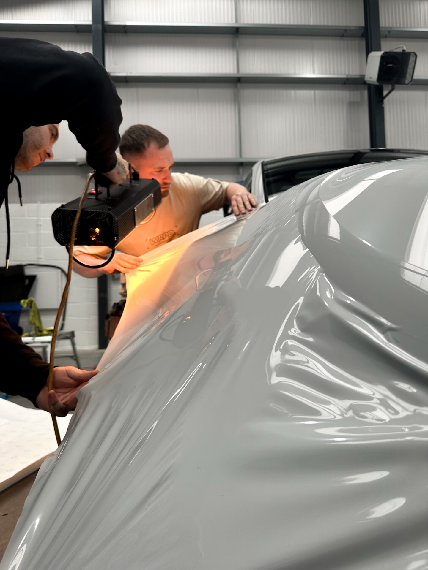 Porsche Macan - Gloss Light Grey - Personal Wrapping Project